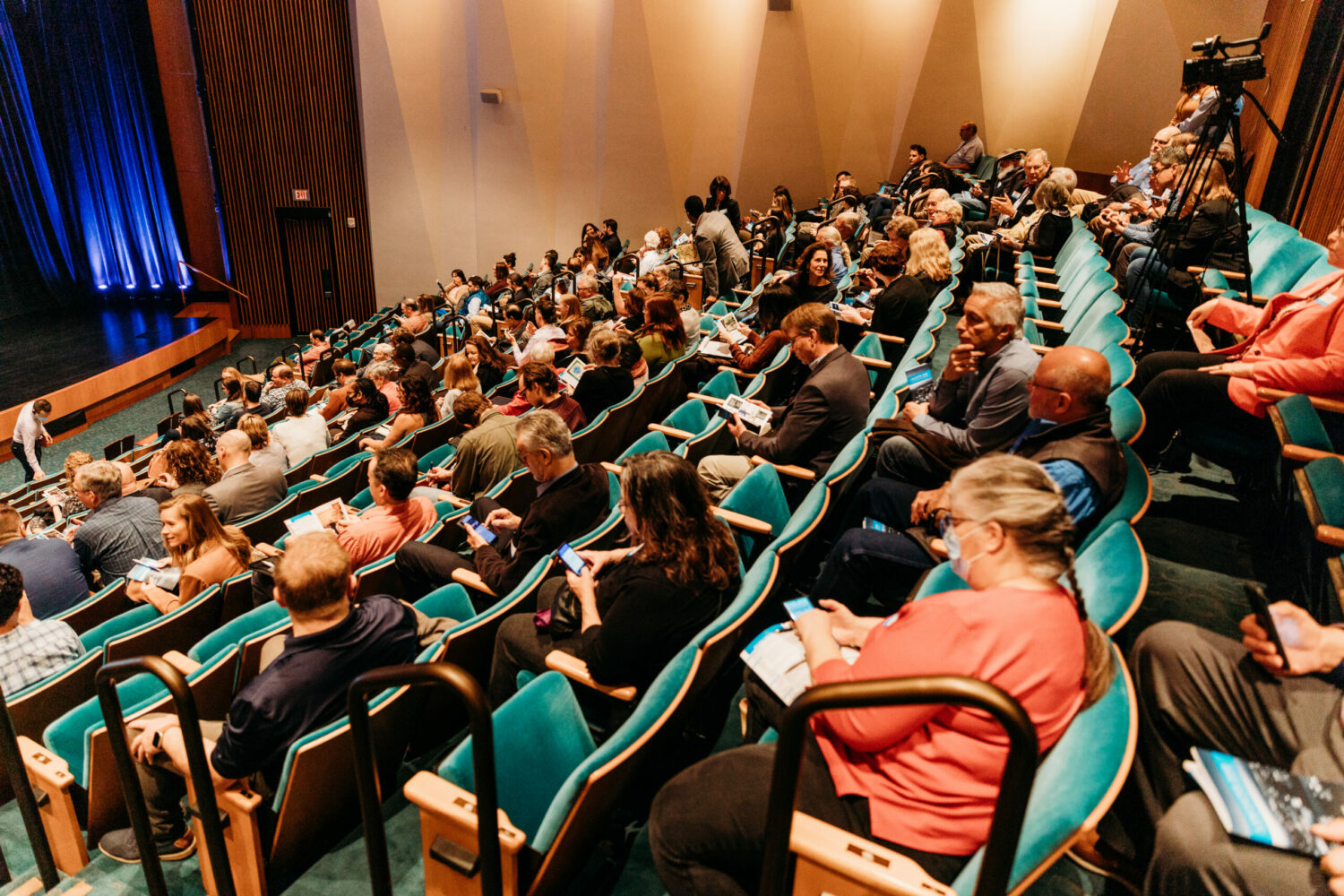 Places2040 Summit: Thinking Beyond Boundaries – Hourglass